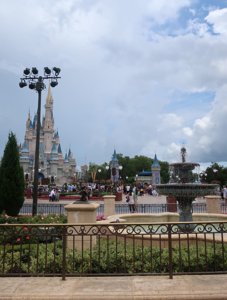 Disney Vloggers You Should Watch – The Happiest Travels on Earth