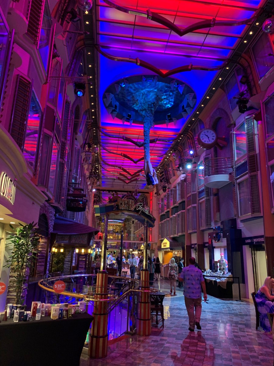 Cruise Ship Themed Nights: What You Need to Know – The Happiest Travels ...