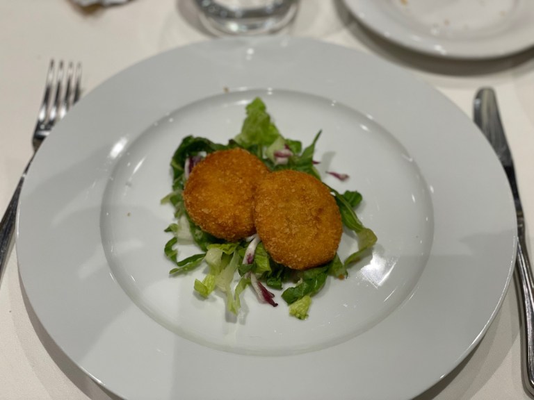 MSC Meraviglia: Main Dining Room Review & Menus – The Happiest Travels ...